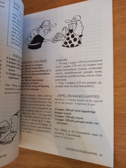 Die Suid-Afrikaanse Voetslaankookboek - Ursula Stevens - NorthbyNorth